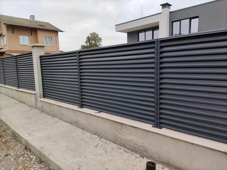 Decorative Shutter Fence - KONAKOGULLARI Panel Fence